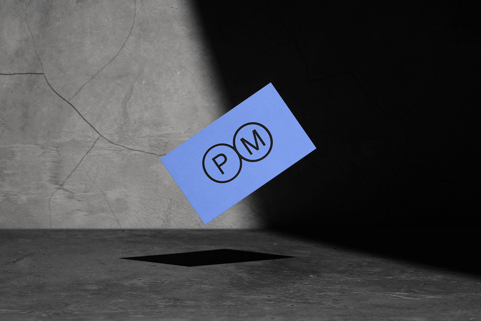 Magazine C08 Mockup — Supply.Family