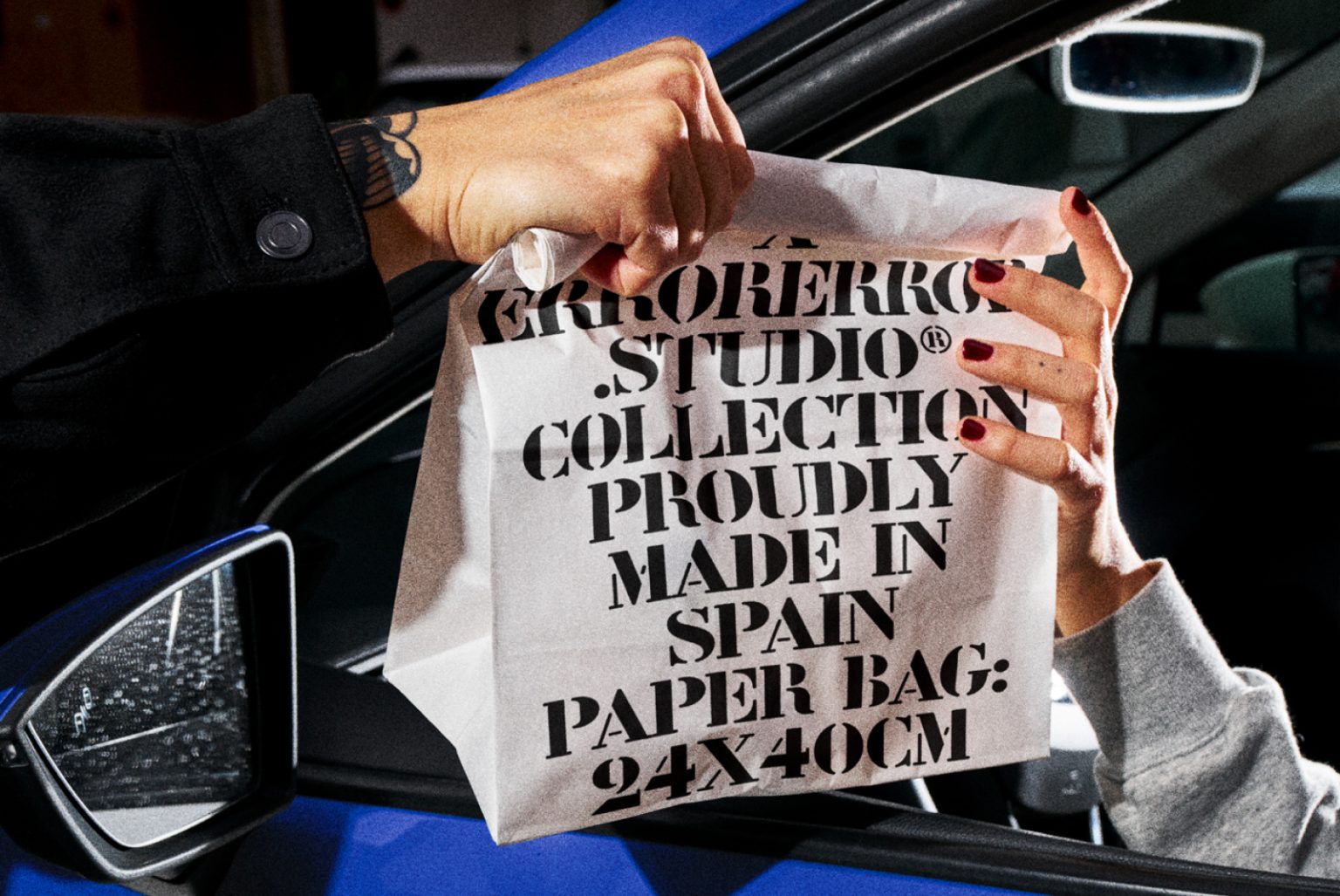 Format B2 Paper Bag Mockup 01 — Supply.Family — Mockups, Fonts ...