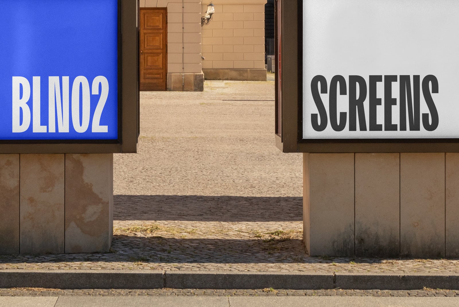 Screens Mockup BLN02, Large Screen Mockup | Supply.Family
